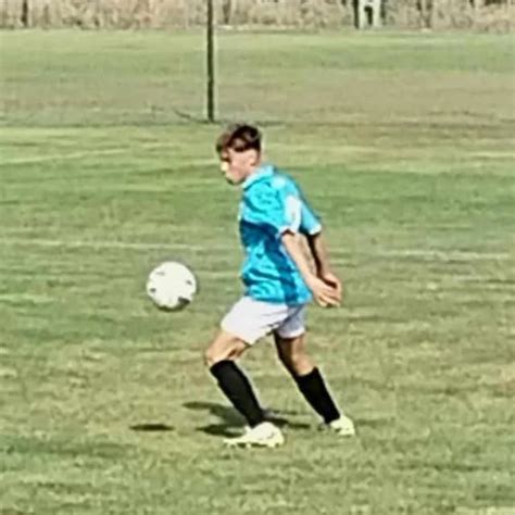 Boti Apostol Apostol Botond • Threads Say More