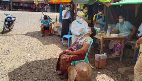 လှိုင်းဘွဲမြို့ စည်ပင်သာယာမြို့မဈေးအတွင်း ဈေးရောင်းသူများအား ကိုဗစ် ၁၉ ရောဂါပိုး ရှိ မရှိ Tesk