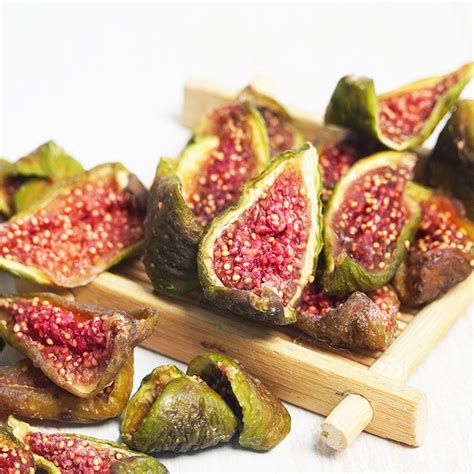 Dried Figs Plain And Ready To Eat Snacks Specialty Without Candies