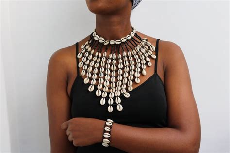 Kijabe African Choker Cowrie Necklace Naruki