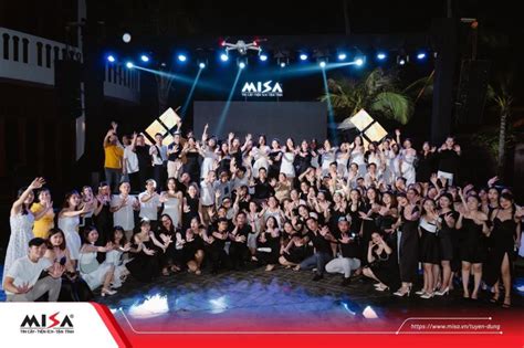 Khánh Vân Hr On Linkedin Tuyendung Sales Intern Misa