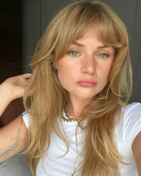 Long Bangs Styles That Will Totally Revamp Your Long Hair