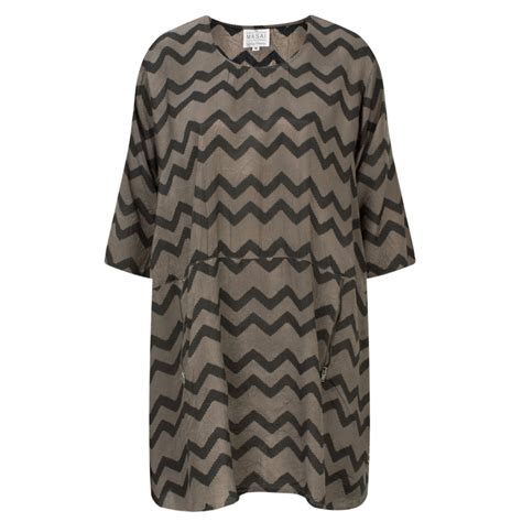 Masai Clothing Zig Zag Print Glenva Tunic In 401 Oak