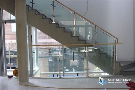 난간팩토리 유리난간 강화유리난간 유리난간대 계단난간 손잡이 카페유리난간 고급난간 부산난간 난간전문업체 핸드레일 시공사진 네이버 블로그