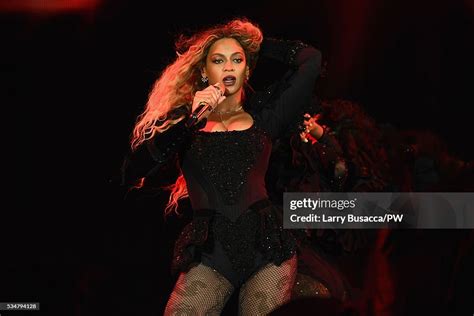 Entertainer Beyonce On Stage During The Formation World Tour At