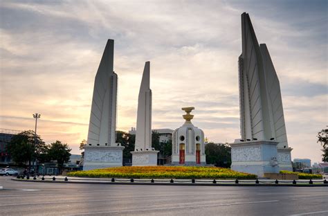 อนสาวรยประชาธปไตย3 TakeMeTour s Blog