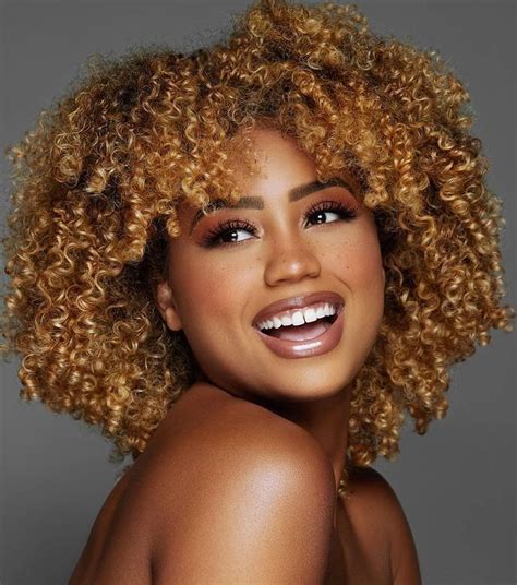 Kathryn Celestre Bio Age Family Boyfriend Net Worth Viral Catwalk