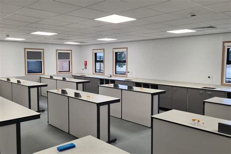modular laboratories 100 bespoke elite systems gb