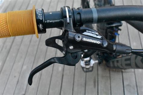Review: Shimano MT520 Brakes are an Affordable 4-Piston Option for ...