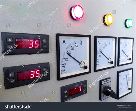 Thermometer Analog Digital Images Stock Photos Vectors Shutterstock