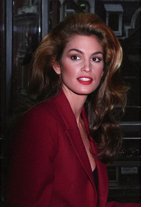 At 58 Cindy Crawford Is Still Serving Up The Very Best Beauty Looks