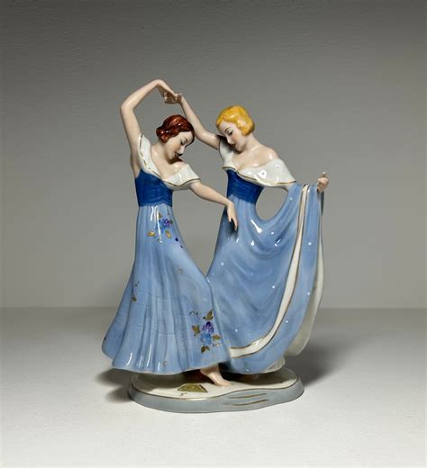 Stunning Royal Dux Czechoslovakia Porcelain Figurine Dancing Ladies - Etsy