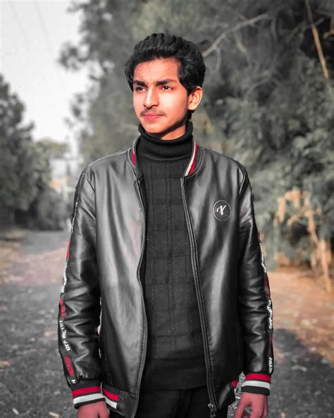 Raja⚜️ Urfavhashir • Instagram Photos And Videos