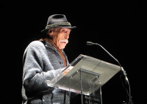 JesÚs Hilario Tundidor Fotografiado MÁs Tres Poemas AntolÓgicos Xviii