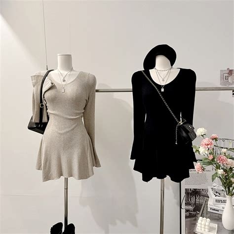 이프유마인 페미닌하객룩 가을 커프스 섹시 글램 슬림 브이넥 레이어드 이너 무지 골지 A라인 플레어 주름 플리츠 셔링 프릴 캉캉 긴팔 니트 미니 원피스 2color