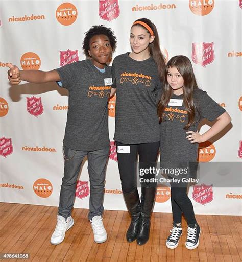 2269 Kira Kosarin Photos And High Res Pictures Getty Images