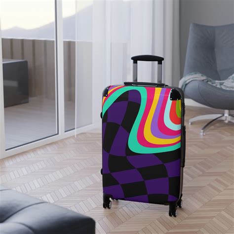 Rainbow Suitcase Lightweight Expandable Durable Polycarbonate Luggage With Spinner Wheels