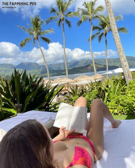 Caylee Cowan Exposed Sexy Ass In Red Bikini 4 Photos The Fappening