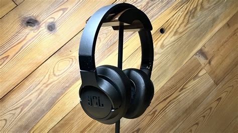 JBL Tune 770NC Review PCMag