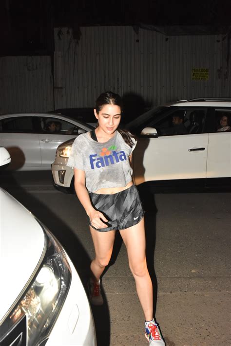 Sara Ali Khan Flaunts Toned Figure In Stylish Athleisure Outfits Check Out The Diva S Sexy