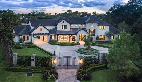 Property Dreams Breathtaking Homes For Sale In Houston Houstonia
