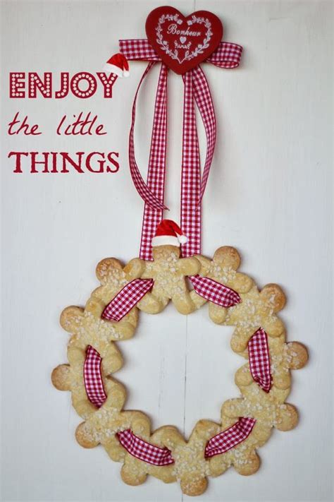 “Смачні” та ароматні різдвяні віночки з лимонів кориці та печива Ідеї декору