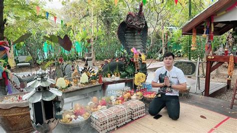 ตำหนักปู่ใหญ่ อาจารย์น๊อต พาเที่ยว