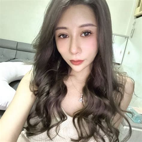 蘇菲 Sufe0414 • Threads Say More