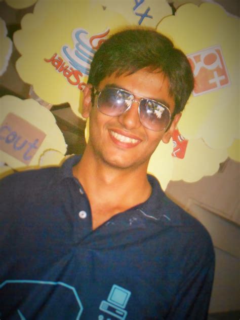 Android Tab Layout With Swipeable Views Tutorial