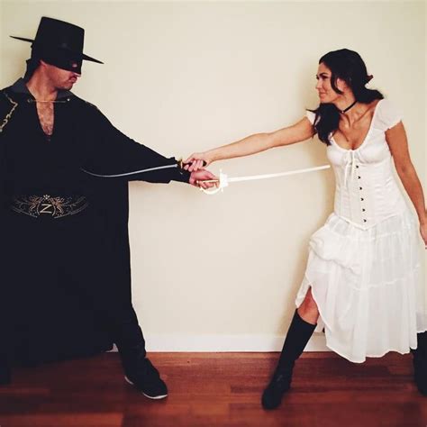 Movie Couples Costumes Zorro And Elena From The Legend Of Zorro
