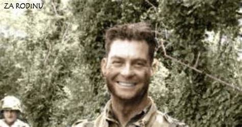 Американский десантник из 101 й воздушно десантной дивизии во Франции Вторая мировая война 1944