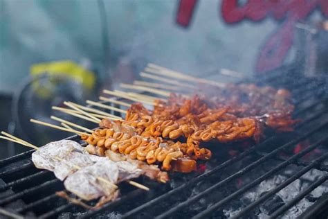 33 Filipino Street Foods You Have To Try When You Visit