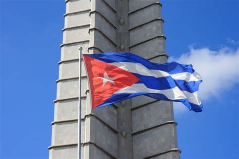 What Does The Cuban Flag Look Like And What Does It Mean Havana Guide