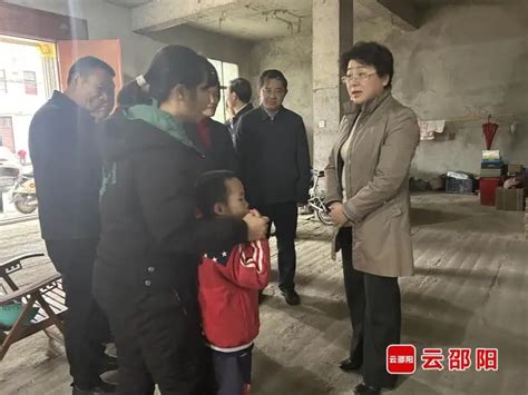 周迎春在市区调研人大工作并走访慰问困境妇女儿童 邵阳要闻 邵阳市人民政府
