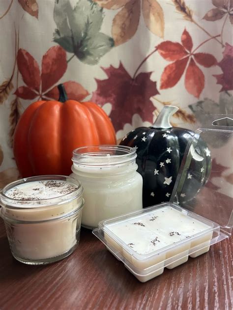 Cozy Up This Fall With Our Pumpkin Spice Candle Cozy Fall Candles