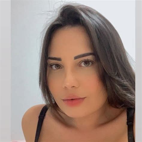 Katharine Vianna (@katharinevianna_) • Threads, Say more