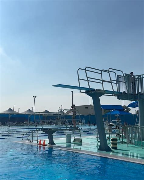 Ussamdoong2 장하다그래 🙄 입도 몸도 한시도 가만히 있지 않는 몽 하고 싶은 것만 하는 몽 몽이는 그냥 막내 몽이 😎 그리고 만족 못하는 Asian