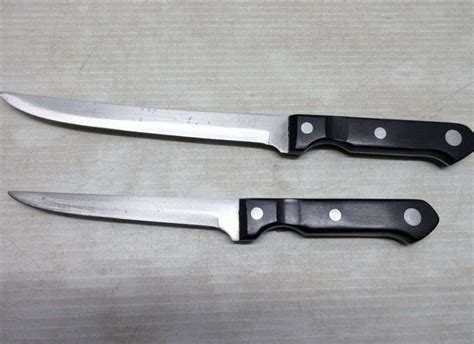 Farberware Knives With Sharpener Block And Scissors Used Albrecht