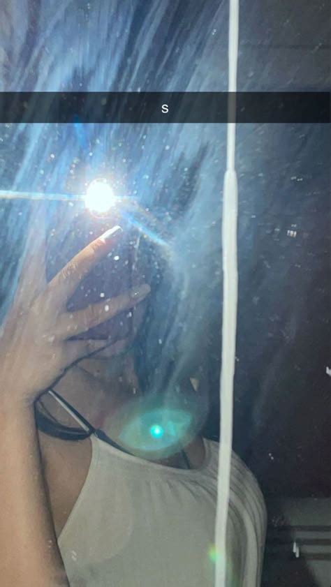 Mirror Shot Aesthetic Girl