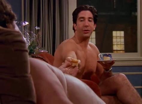 Times The Friends Characters Had No Clue How To Live In An Apartment