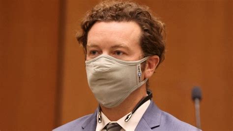 Danny Masterson Colpevole Di Stupro Rischia 30 Anni Di Prigione La