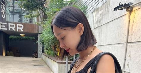 “강남 엄마룩” 이지혜 명품 로고 대문짝만한 가방 금 목걸이까지