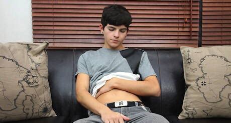 Pretty Babe Jacob Grant Play With Sex Toy