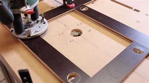 How To Make An Adjustable Router Template Diy Router Router Router Sled