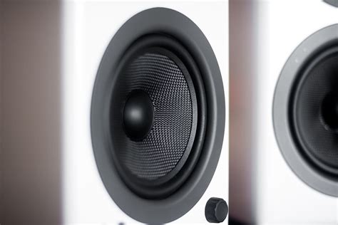 Audioengine A5 Wireless Desktop Bluetooth Speaker Review Bookshelves Are Back Phandroid