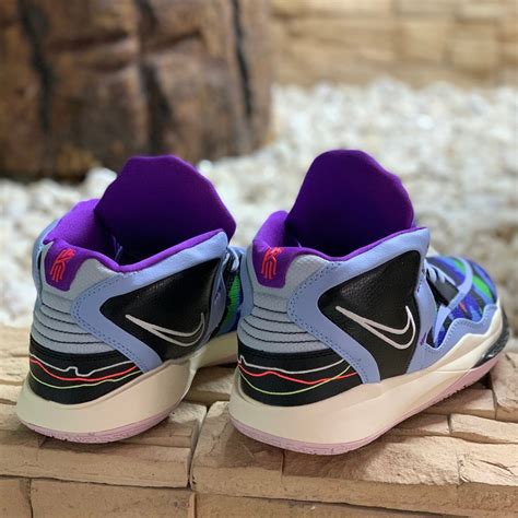 Kyrie Irving Viii Morados Sneakerland