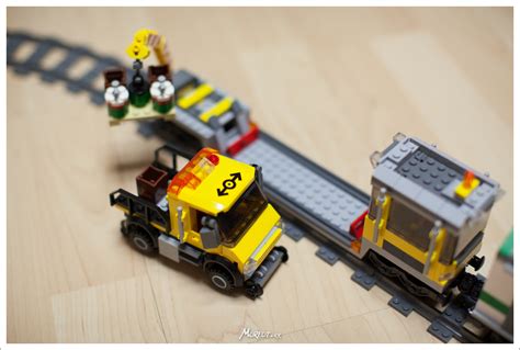 3677 빨간 화물 기차 Red Cargo Train 클리앙