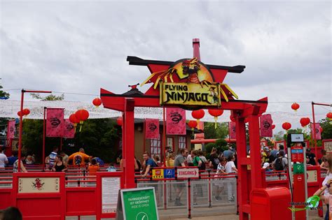 Flying Ninjago LEGOLAND Deutschland Freizeitpark Welt De