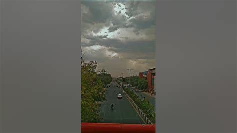 Aaj Ke Din Bhi Barish Hogi Aur Mein Umbrella Sath Nahi Laya ☔ Rain Umbrella Saartthaak