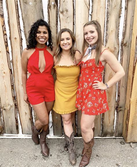 Cowgirls R Truefmk